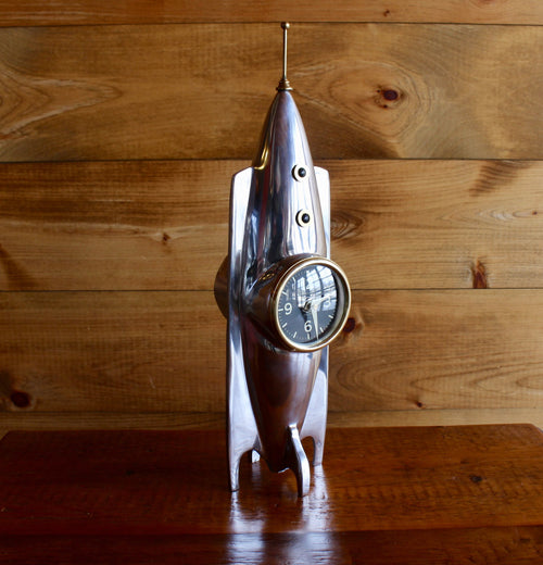 Rocket Table Clock – Little Red Hen