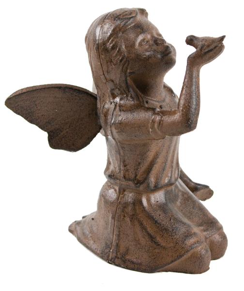 Metal Angel Statue, Rust – Little Red Hen